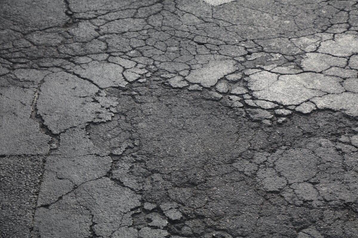 What is Asphalt Oxidation And Why is it Bad? - Sunrise Asphalt